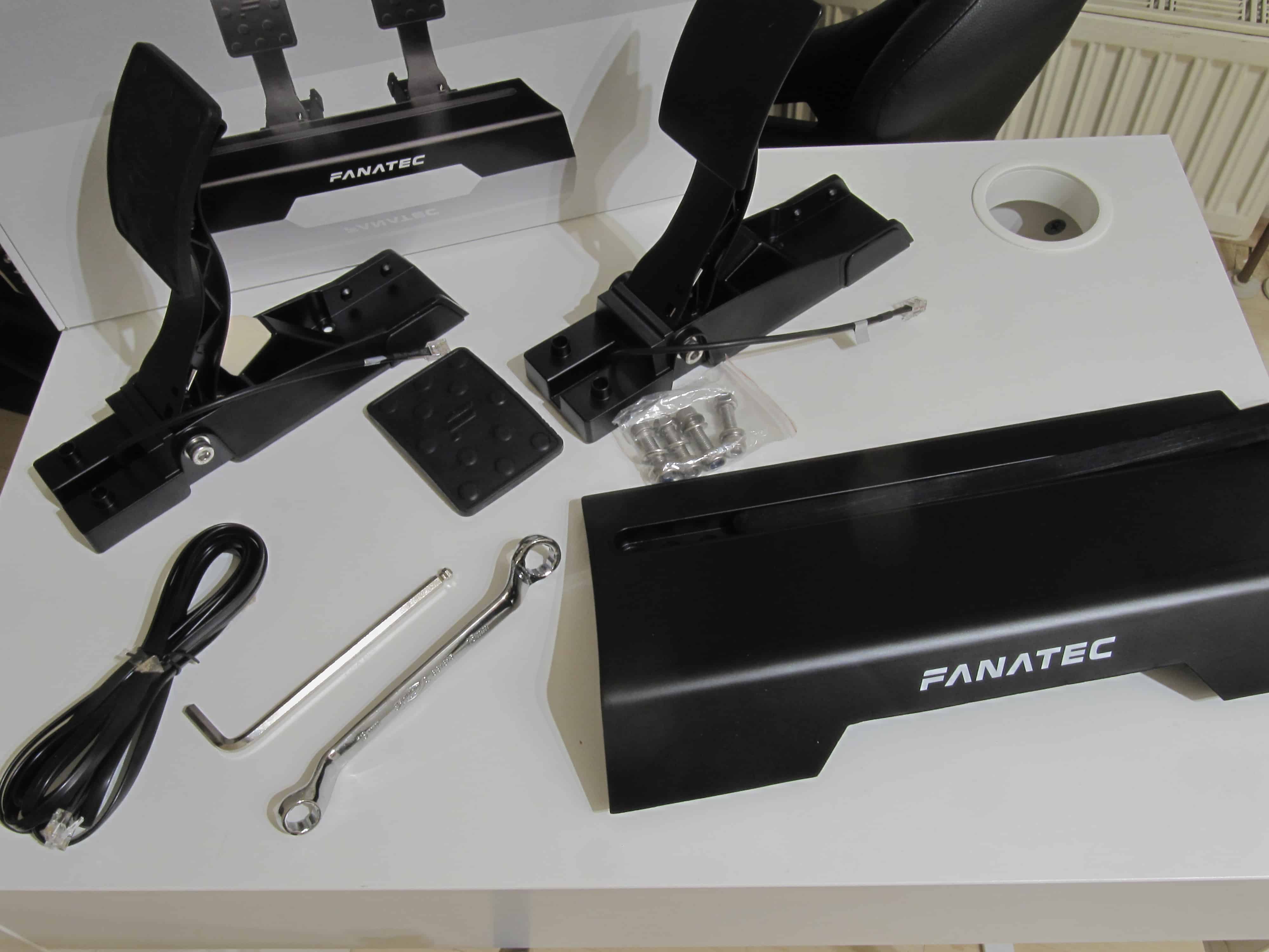 Fanatec CSL Elite Review (XboxOne, PC) 🏁 PerfectSimracer.com